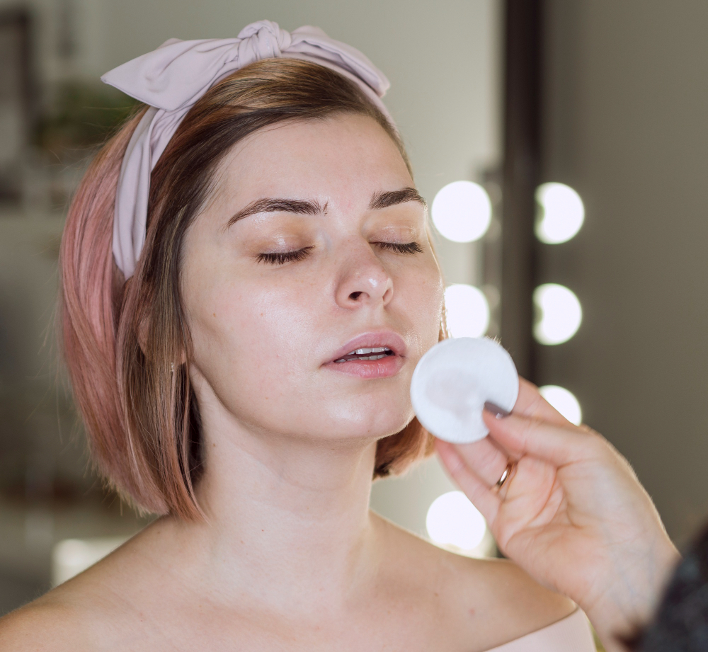 Aesthetic Skincare: 10 Essential Tips for Glowing Skin - Skin Sense
