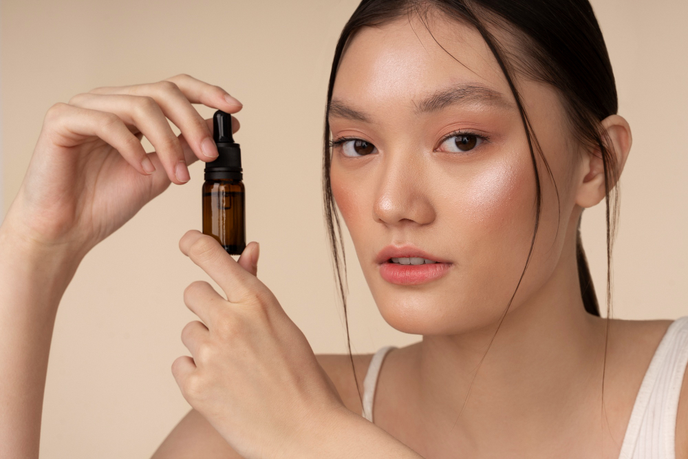 Face Serum 101: Unlock Radiant Skin with the Perfect Formula - Skin Sense