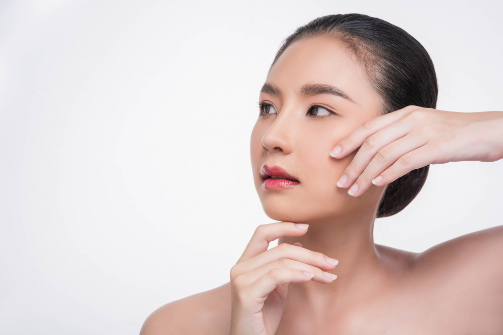 Skin Shine Cream Magic: 10 Reasons to Love Your Glow - Skin Sense