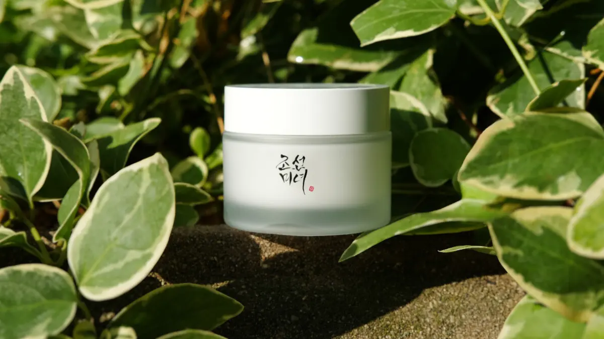 10 Surprising Benefits of Dynasty Cream for Radiant Skin - Skin Sense