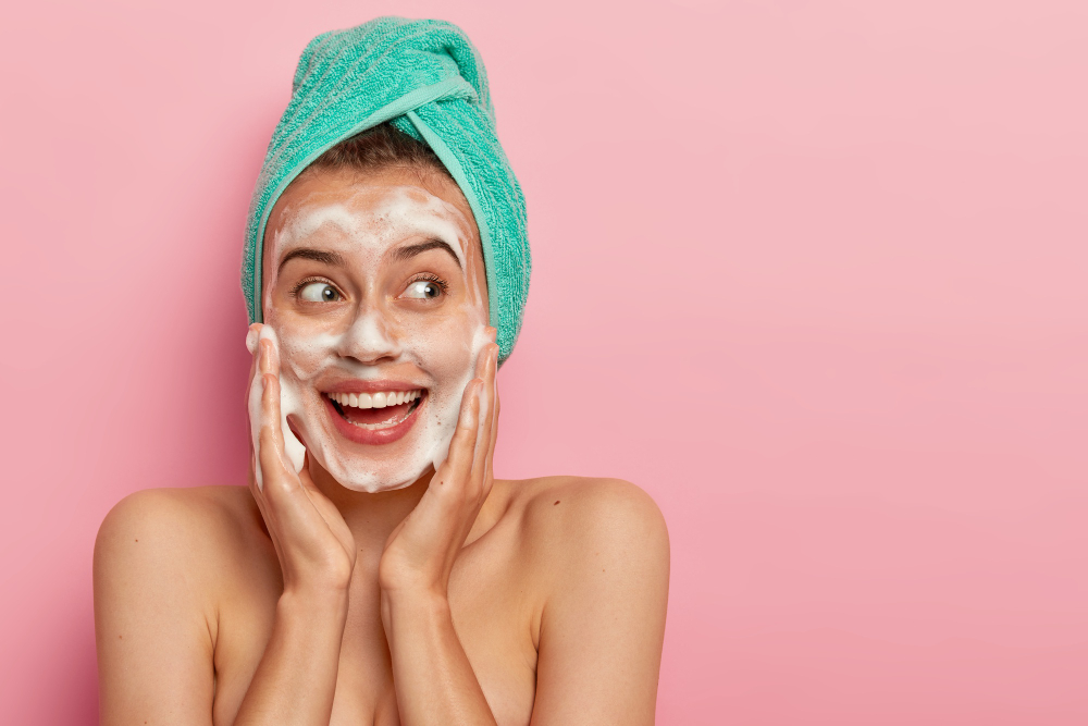 Exfoliating Face Wash: 10 Expert-Approved Picks for Daily Use - Skin Sense