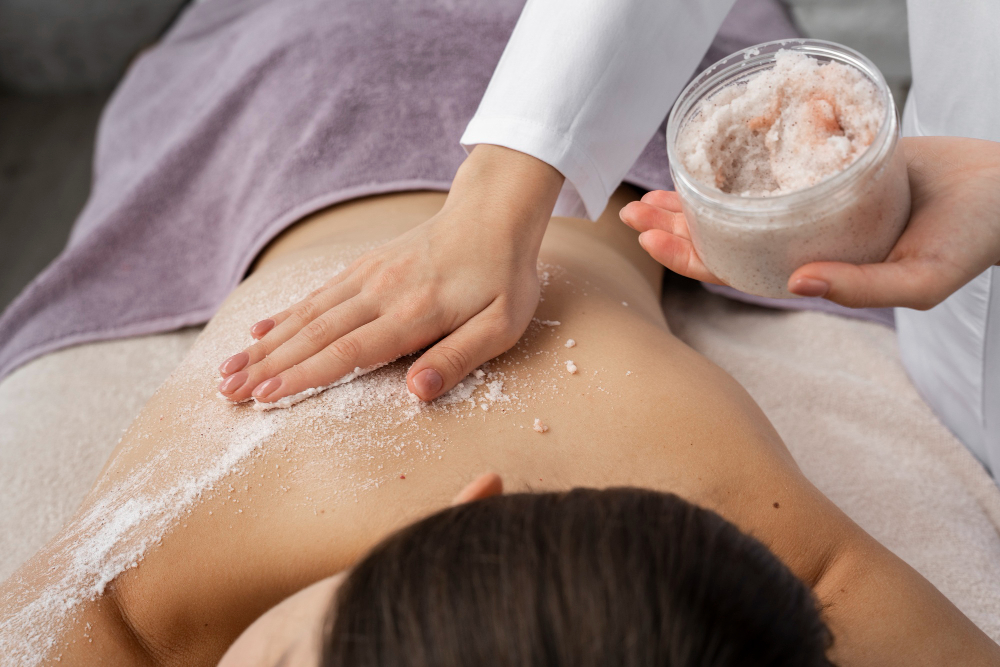 Body Scrub Watson: 12 Ingredients That Make It Effective - Skin Sense